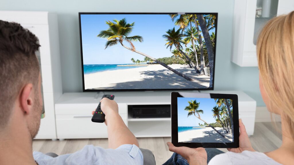 5 Ways to Display an Image from Your Phone to TV - wowtechub